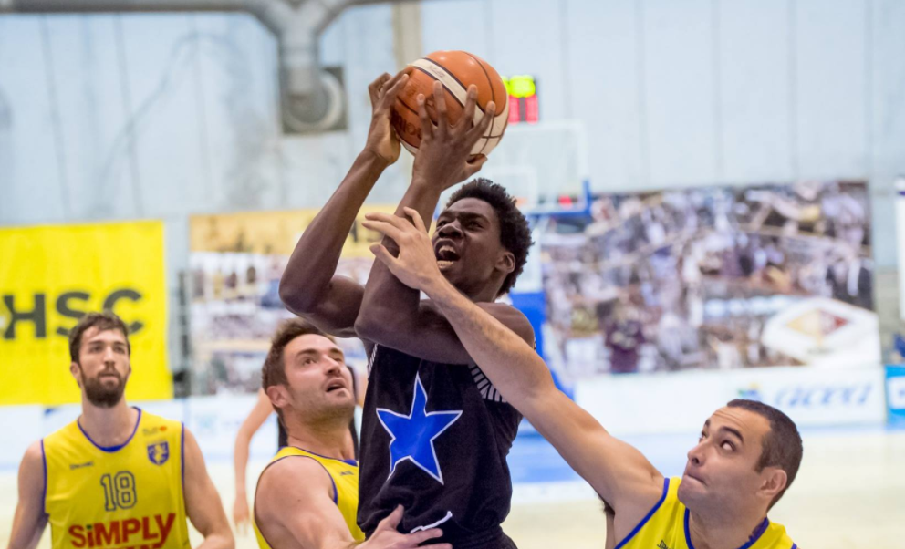 Joseph Mobio è il primo acquisto della Sicoma Valdiceppo - Basket Academy